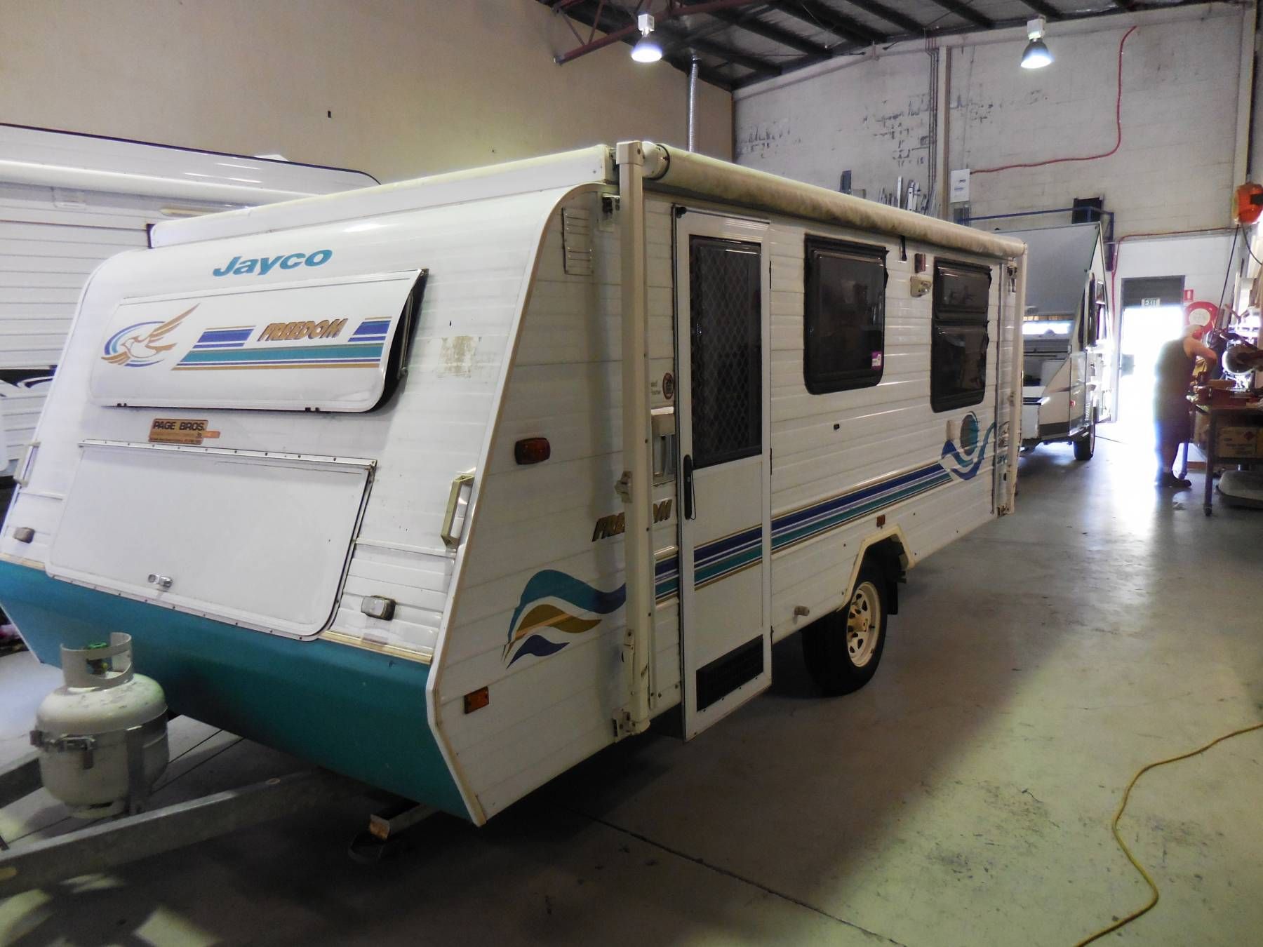 Jayco Roof Re-Build! - Caravan Repairs and Service